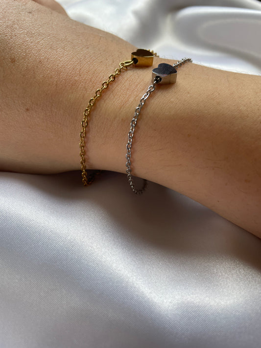 Hati Musé. Detalles personalizados. Joyería grabada a mano.